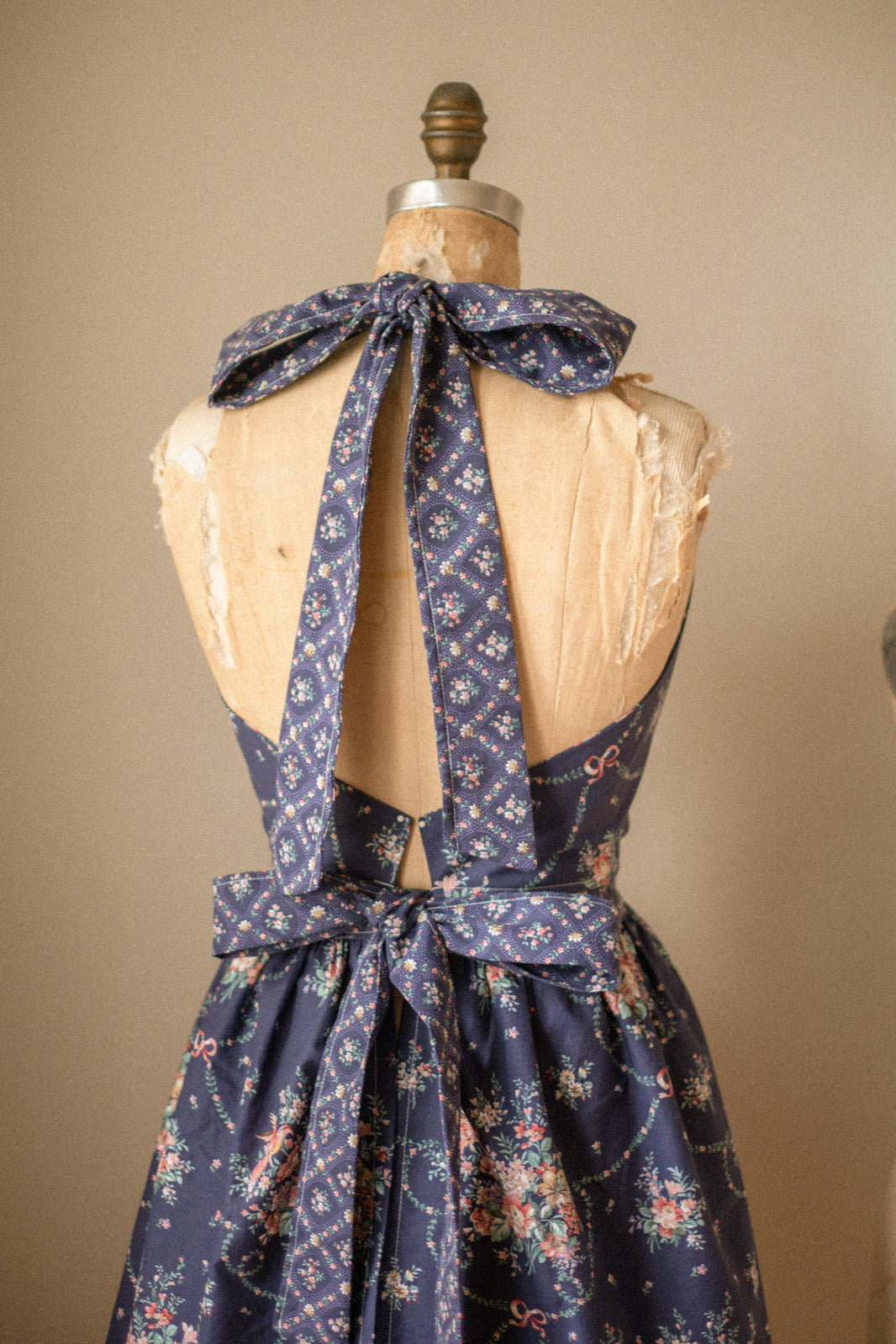 Aprons – Amethyst designs